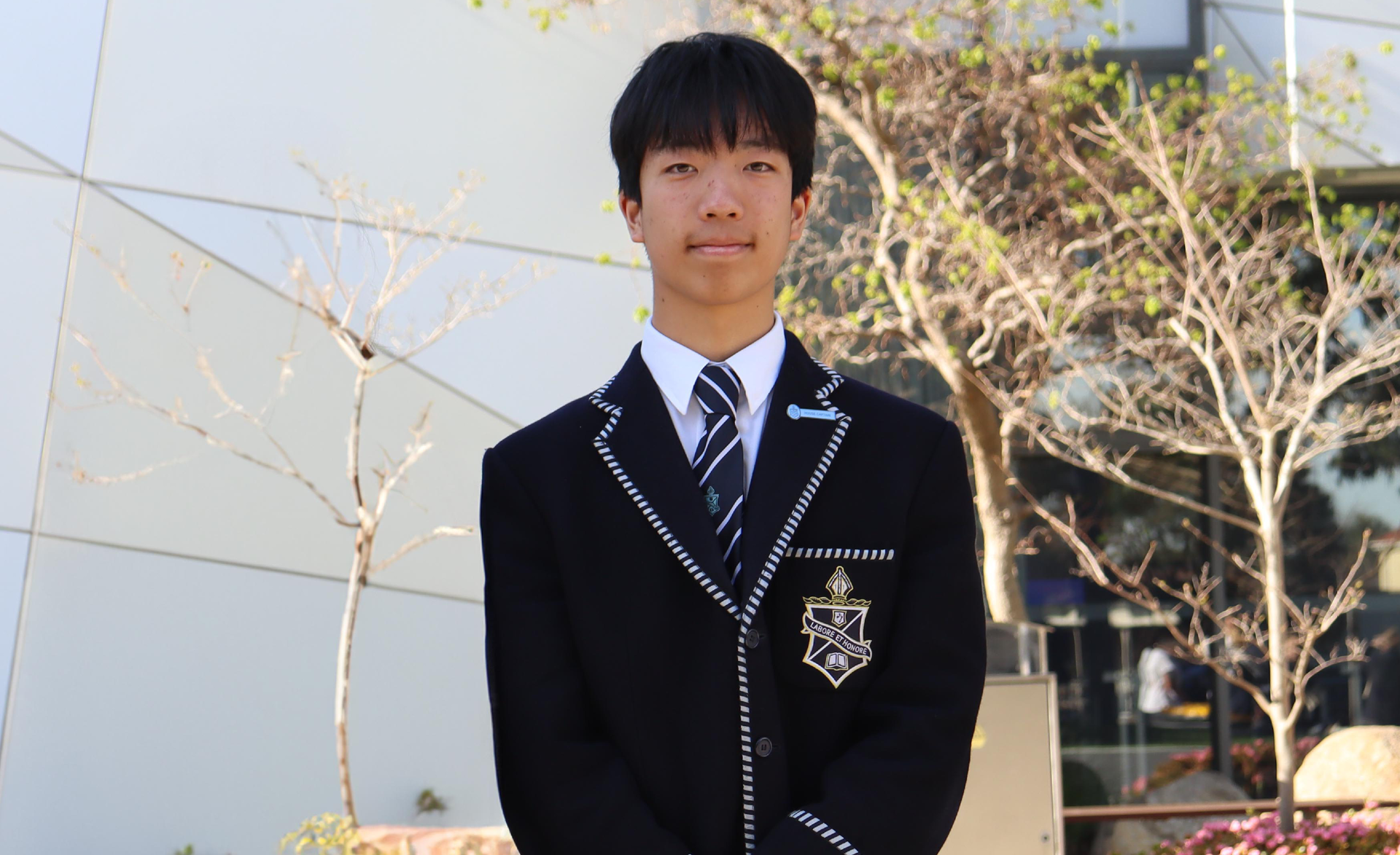 Celebrating our 2024 Dux & Dux Secondus – Mentone Grammar